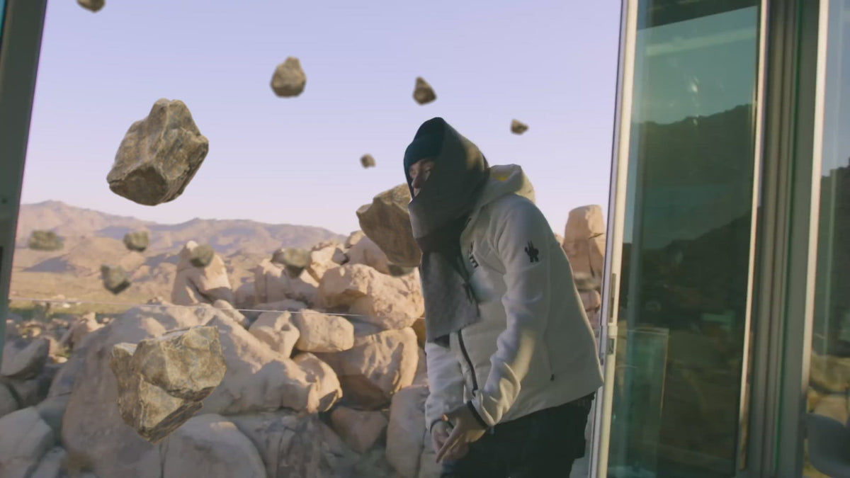 FLOATING 3D ROCKS YEAT GET BUSY EFFECT - TINY TAPES